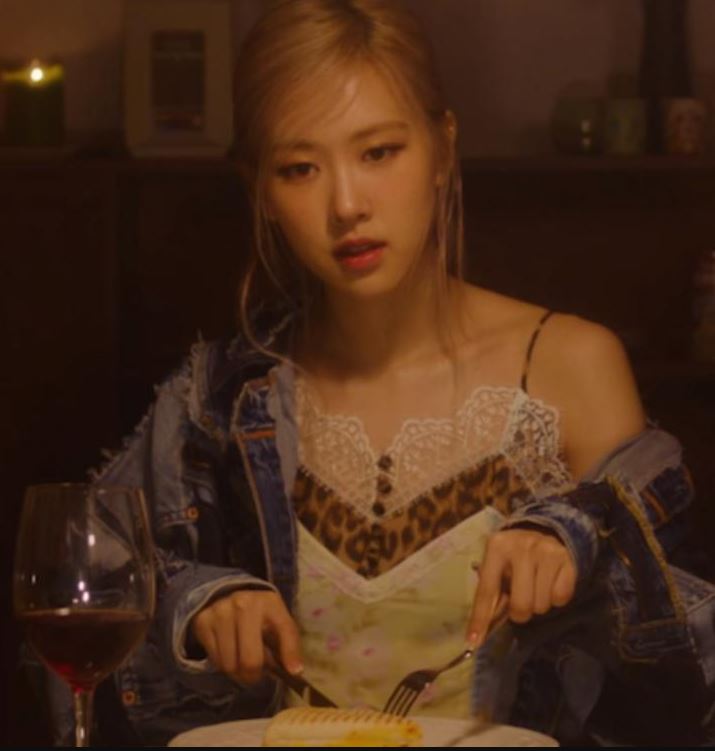 Gone - Rosé Testo con traduzione in italiano