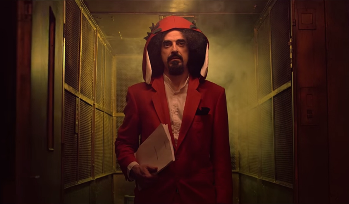 Argenti Vive - Caparezza Testo della canzone