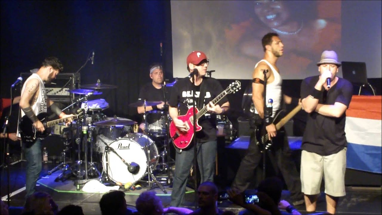 Three Point One Four - Bloodhound Gang Testo della canzone