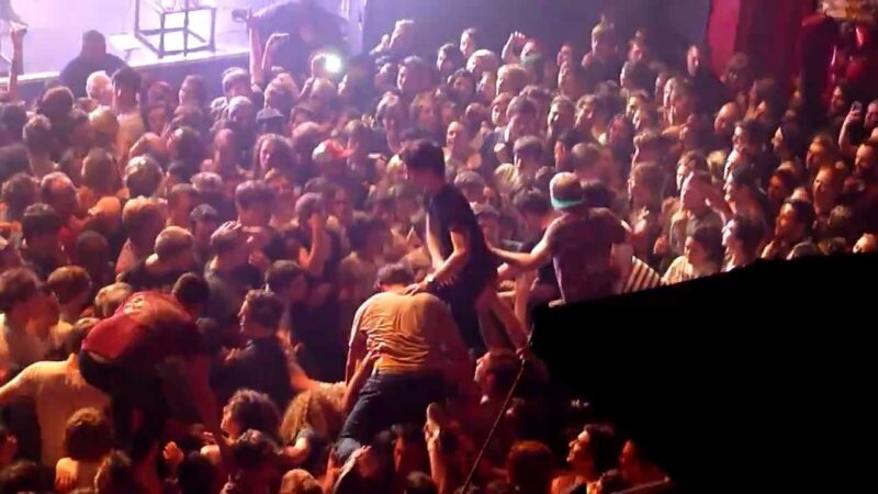 Thug Workout - Don Broco Testo della canzone